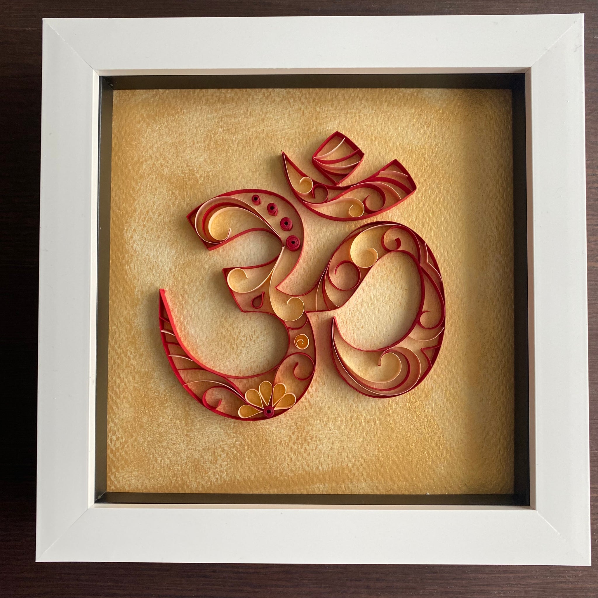 Red Aum (Om) on gold background – Paper Petal Craft